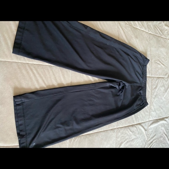 Danskin | Pants & Jumpsuits | Danskin Capri Pants Wide Leg | Poshmark